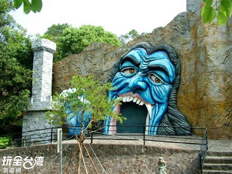 火炎山溫泉遊樂區原台灣少林寺 苗栗景點 玩全台灣旅遊網