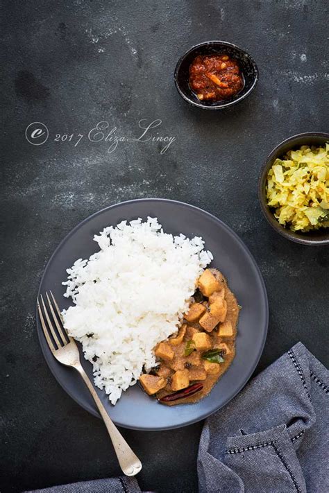 Chena Varutharacha Curry Chena Masala Curry Chena Theeyal ~ Lincys Cook Art