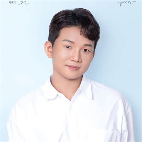 용싸부 Yong Ssaboo • Threads Say More