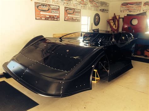 New 2015 Rocket Chassis Late Model