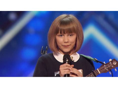 Hudson Valleys Grace Vanderwaal Wins Teen Choice Award Nyack Ny Patch