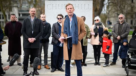 Actor Laurence Fox Arrested For Suspected Conspiracy To Commit Criminal
