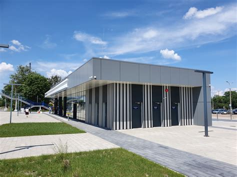 Dworzec kolejowy w Bielsku Podlaskim Zajął miejsce pawilonu z PRL