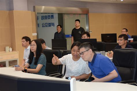 广电总局调研江苏有线张家港智慧广电乡村工程建设情况 海峡广播电视设备工程有限公司