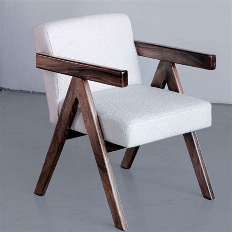 Fauteuil au design contemporain très élégant Kinani Wood
