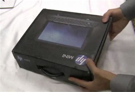 HP Mini 1000 Unboxing