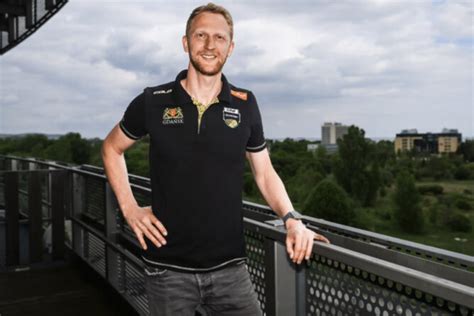 Jakub Jarosz Biography Height Weight Age Stats Wife Salary Net