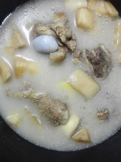 別再傻傻地煲湯了，兩招教你煲出奶白色的骨頭湯 每日頭條