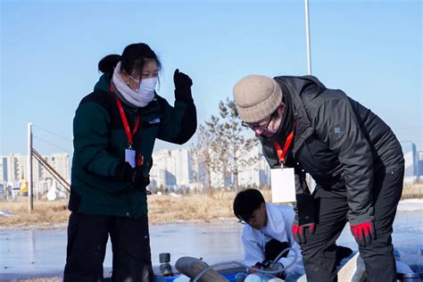 Монгол хүн анх сансарт ниссэн түүхэн өдөр сансрын туршилтын бөмбөлөг хөөргөжээ