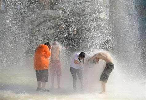 Extremwetter In Den USA 13 Tote Durch Hitzewelle Und Unwetter DER