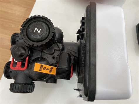 Van Clark WS1TC (Trắng)