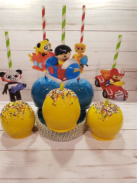 Ryans World Candy Apples Ryans World Birthday Party Thomas