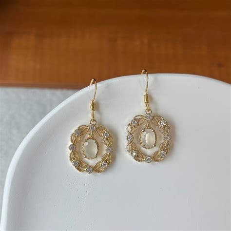 14k包金 蕾絲雕花垂墜鋯石耳環 耳夾 14kgf 設計館 Karen Jewelry 耳環耳夾耳骨夾 Pinkoi