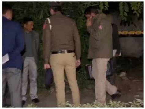 Four Killed As Fire Breaks Out In Building In Delhis Shahdara 2