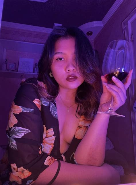 Drinking On A Friday Night🤭 Rdownblouse
