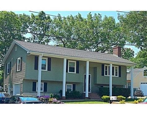 26 Sylvanus Wood Ln Woburn Ma 01801 ®