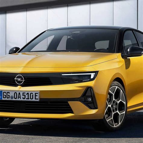 Opel Astra 2022 Sedan