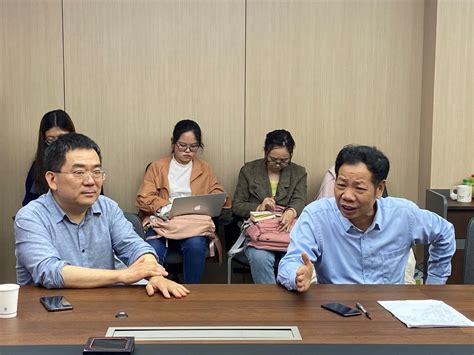 中国社会科学院经济研究所朱恒鹏教授一行来访并作学术讲座