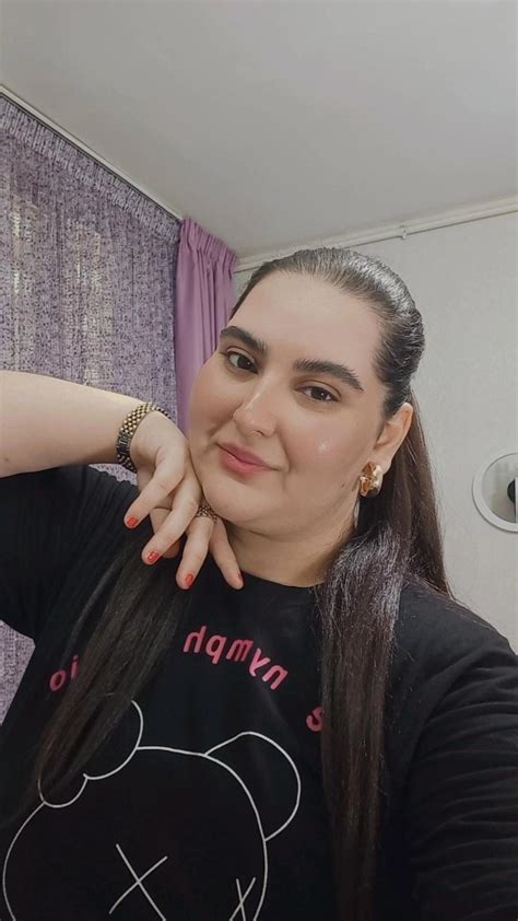 ‎مریم مرادی‎ ‎حیوان هارو اذیت نکنید مخصوصا گربه چون آزاری به ما