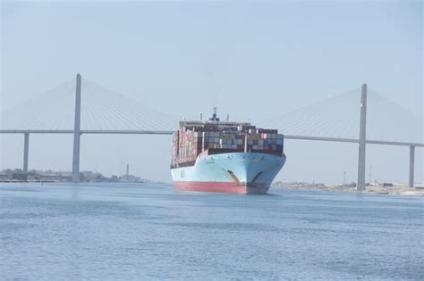 Containership Hits Bridge In The Suez Canal Wsj