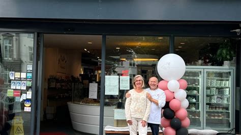 Patisserie Lints Uit Antwerpen Viert 30 Jarig Bestaan Brood En Banket