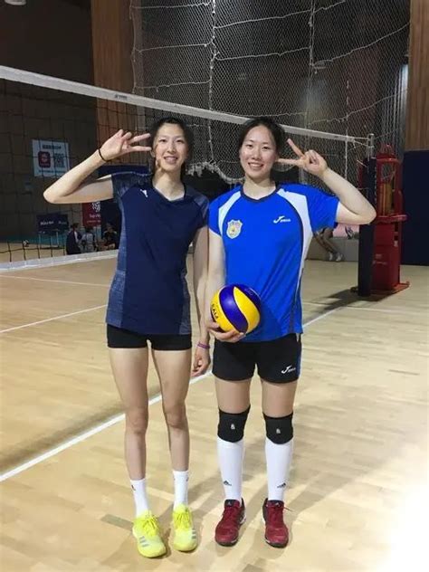 网友爆上海女排将参加亚俱杯！调回三国手，吴梦洁周页彤等驰援！