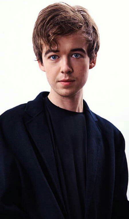 Alex Lawther Doblaje Wiki Fandom