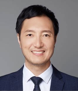 登上Developmental Cell 杭高院生命健康学院周斌团队最新成果揭示心脏内皮细胞发育谱系 国科大杭州高等研究院生命与健康科学学院