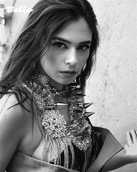 Nicole Maines Instagram Twitter And Facebook On Idcrawl