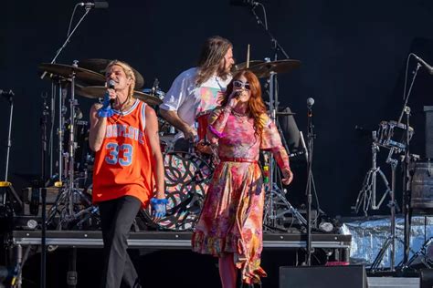 P Nk Proves Shes Still A Rock Star Breaking Attendance Record At