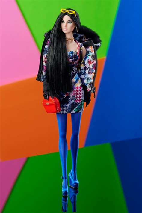 Giselle Diefendorf Makes A Comeback As The 2nd W Club Doll Of 2022 — Fashion Doll Chronicles