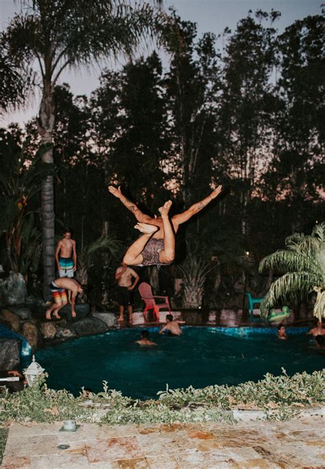 6 Tips For Throwing The Perfect Surprise Birthday Party Party Planners