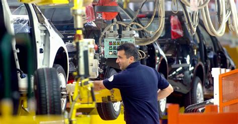 Stellantis Sospende La Produzione Della 500e A Mirafiori Per Un Mese