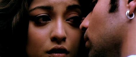 Sexy Top Celebrities Emraan Hashmi And Tanushree Dutta Kissing Aashiq
