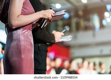 Master Ceremonies Microphone On Stage Foto De Stock 1109988554