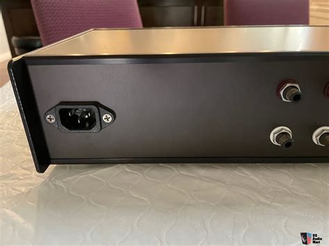 Truth Preamp Two Outputs And Two Inputs With Remote Lightly Used