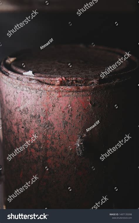 Very Old Red Rusty Can Stock Photo Shutterstock
