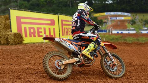 Download Motocross Pirelli Ktm Red Bull Wallpaper