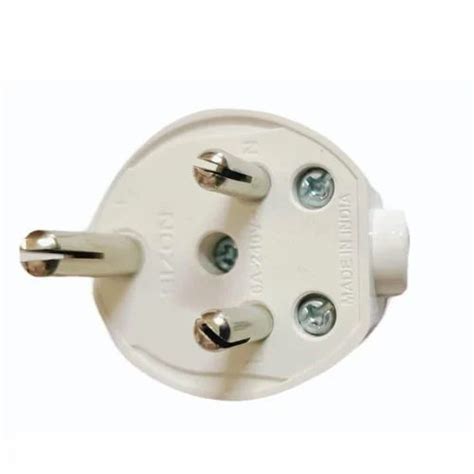 6a White 3 Pin Plug Top At Best Price In Mumbai By Maruti Electricals
