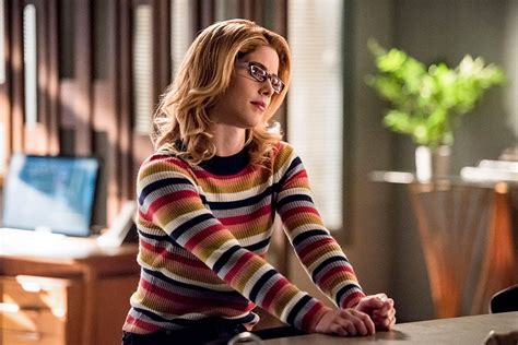 Felicity Smoke Dc Comics