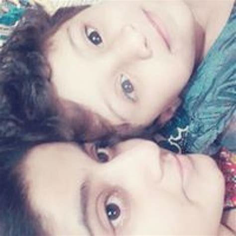 Stream Uzma Abubakr Music Listen To Songs Albums Playlists For Free