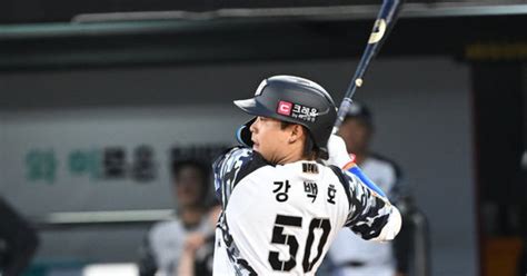 강백호멀티히트 사진
