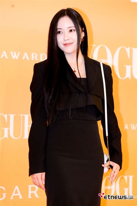 포토 효민 아름다운 미소 전자신문