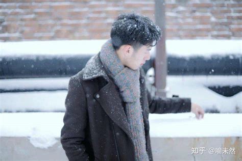 男生围巾怎么围好看教你男士围巾怎么选 知乎