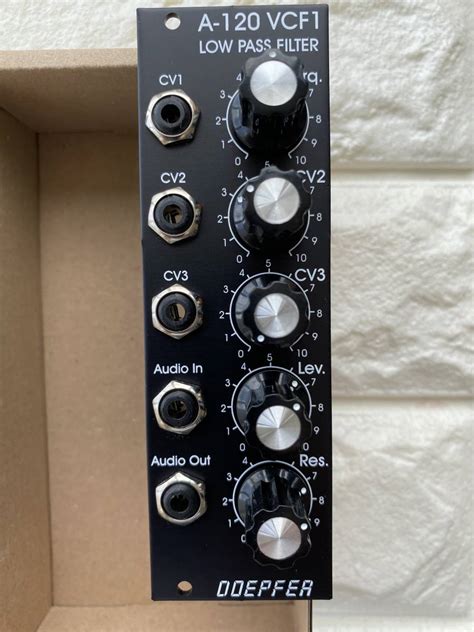 Yahooオークション 【美品】doepfer A 120v Vcf 1 24db Low Pass