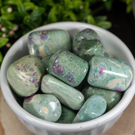 Ruby Fuchsite Meanings And Crystal Properties The Crystal Council