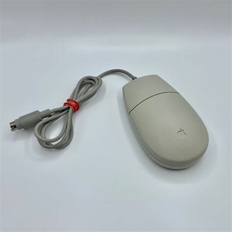 Apple Desktop Bus Mouse Ii Adb Beige Vintage For Macintosh Classic Se