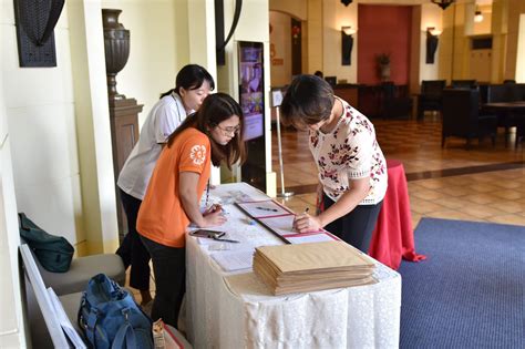 지난 2월 7일 Koica 필리핀사무소는 네그로스 옥시덴탈 주 바콜로드 시티에서 각 지역정부 및 학교 등 여러기관을 대상으로 2018년 World Friends Korea
