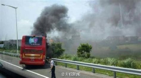 大陆赴台旅行团严重车祸司机为酒后驾车含视频手机新浪网