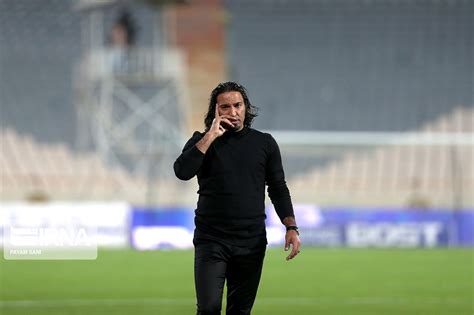 حسین‌خانی از جایگاه مس راضی نیستم؛ سه بازیکن جدید جذب می‌کنیم ایرنا